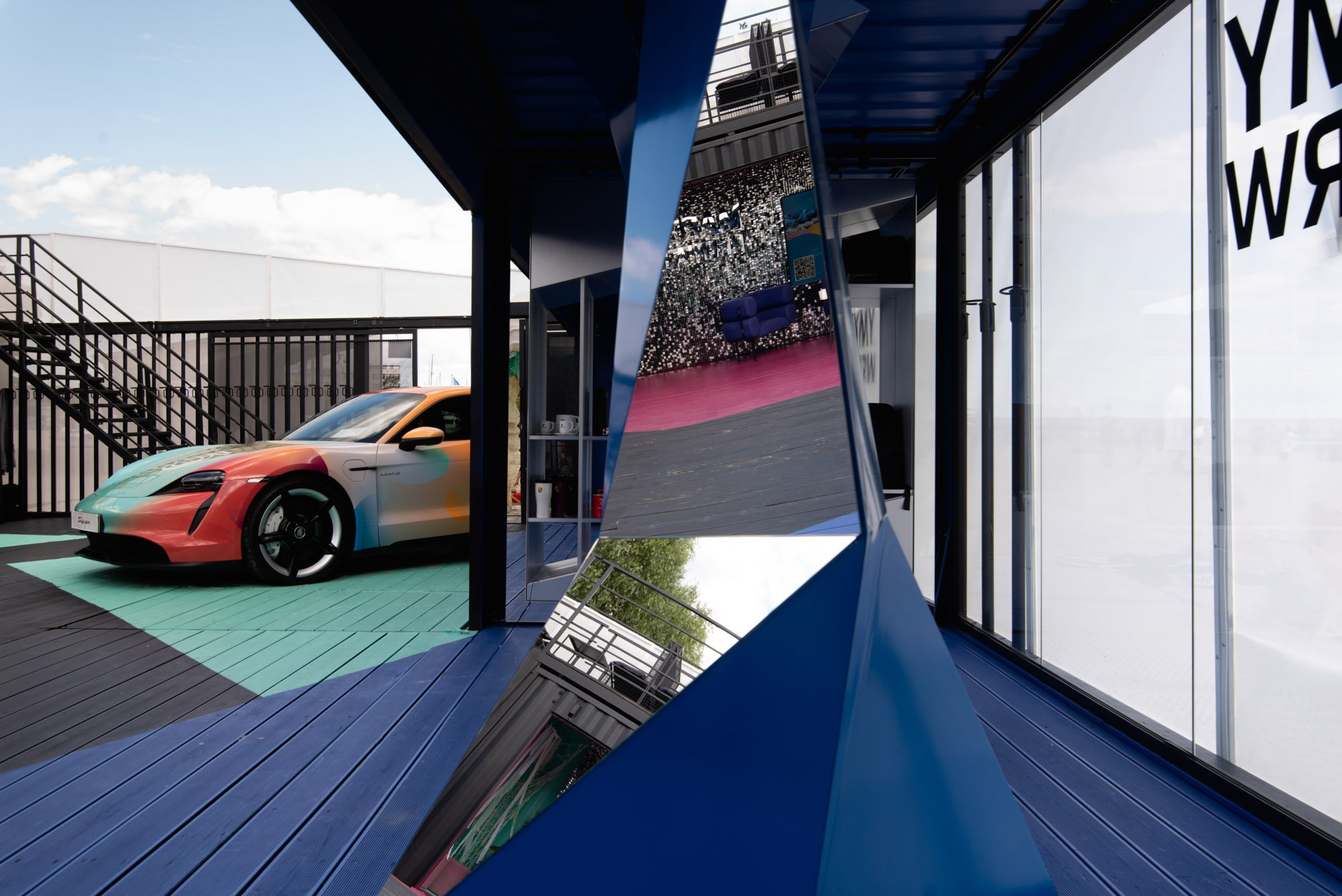 Porsche pavilions - mode:lina™ -- mode:lina™