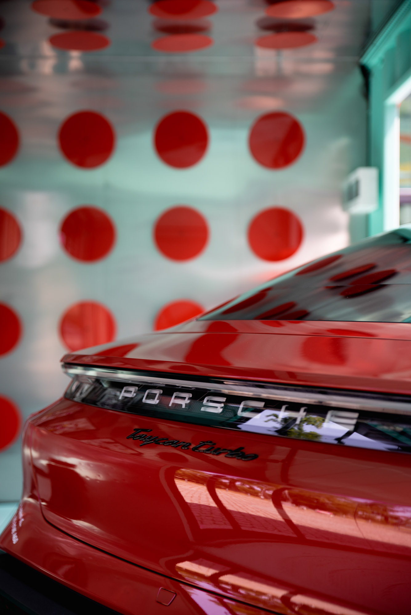 Porsche pavilions - mode:lina™ -- mode:lina™