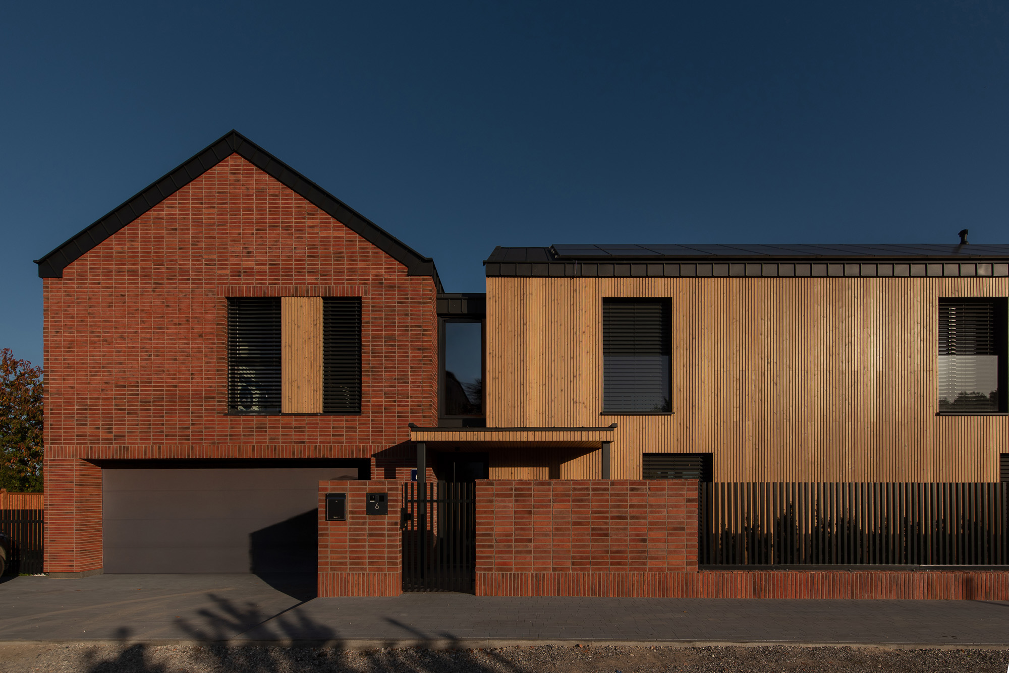 Bridge House - mode:lina™ -- mode:lina™